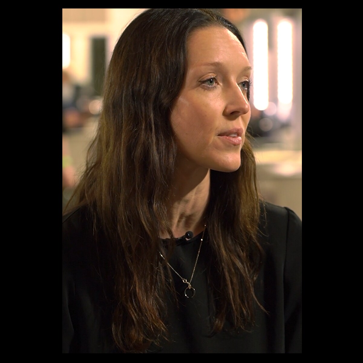 Pro Artist - Hannah | BobbiBrown.ca